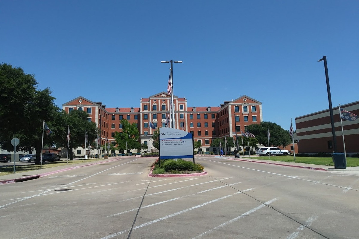Dallas VA Medical Center Reviews, Costs, Program Details & Rating