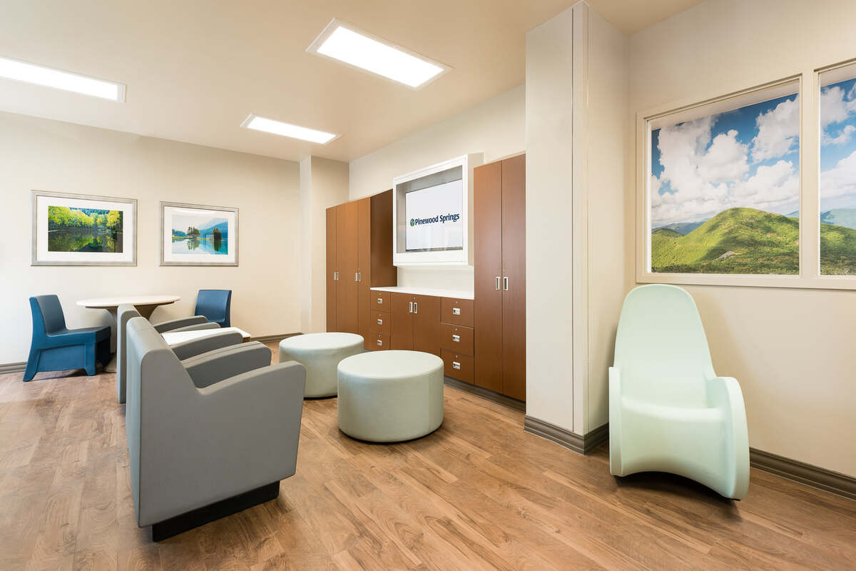 pinewood Springs Reviews, Costs, Program Details & Rating