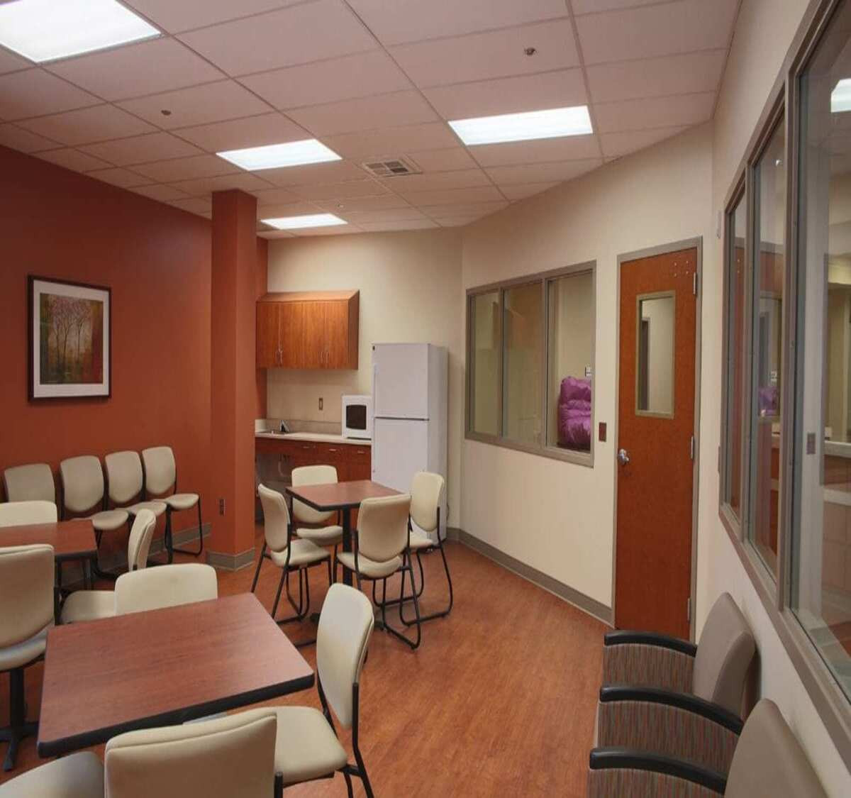 Harbor Oaks Hospital Reviews, Costs, Program Details & Rating