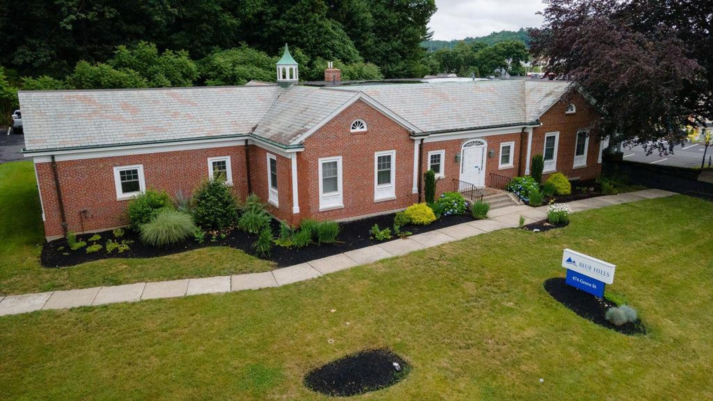 Blue Hills Recovery Reviews, Costs, Program Details & Rating