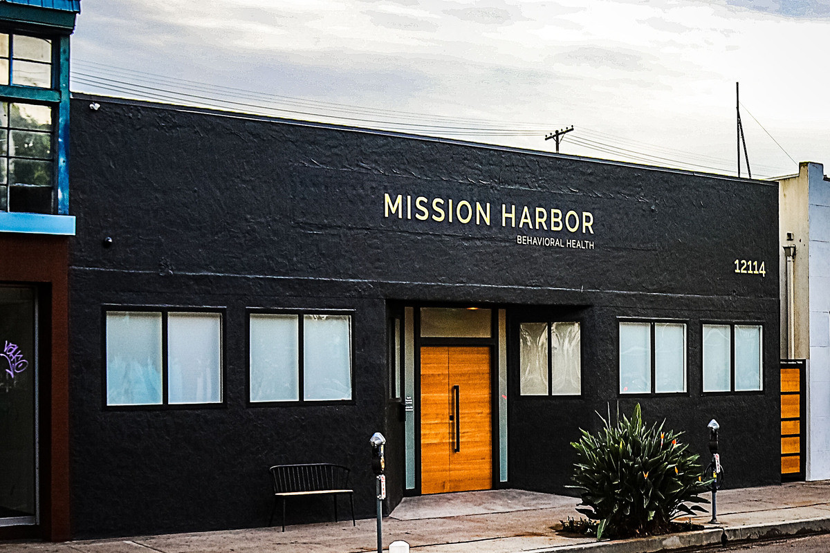 Mission Harbor Behavioral Health Reviews, Costs, Program Details & Rating