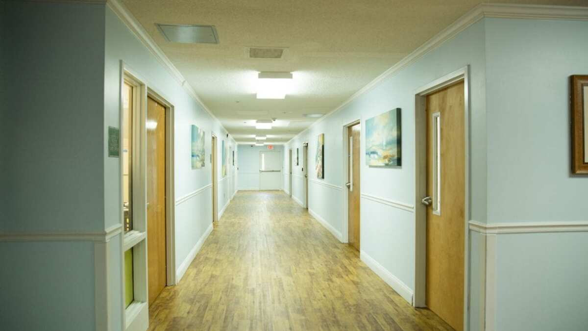 Lighthouse Behavioral Health Hospital Reviews, Costs, Program Details ...