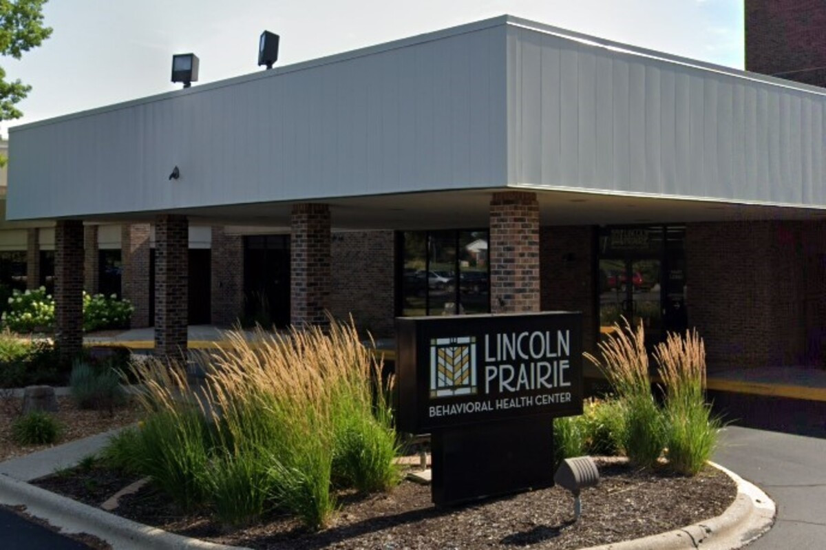 Lincoln Prairie Behavioral Health Center Reviews, Costs, Program ...