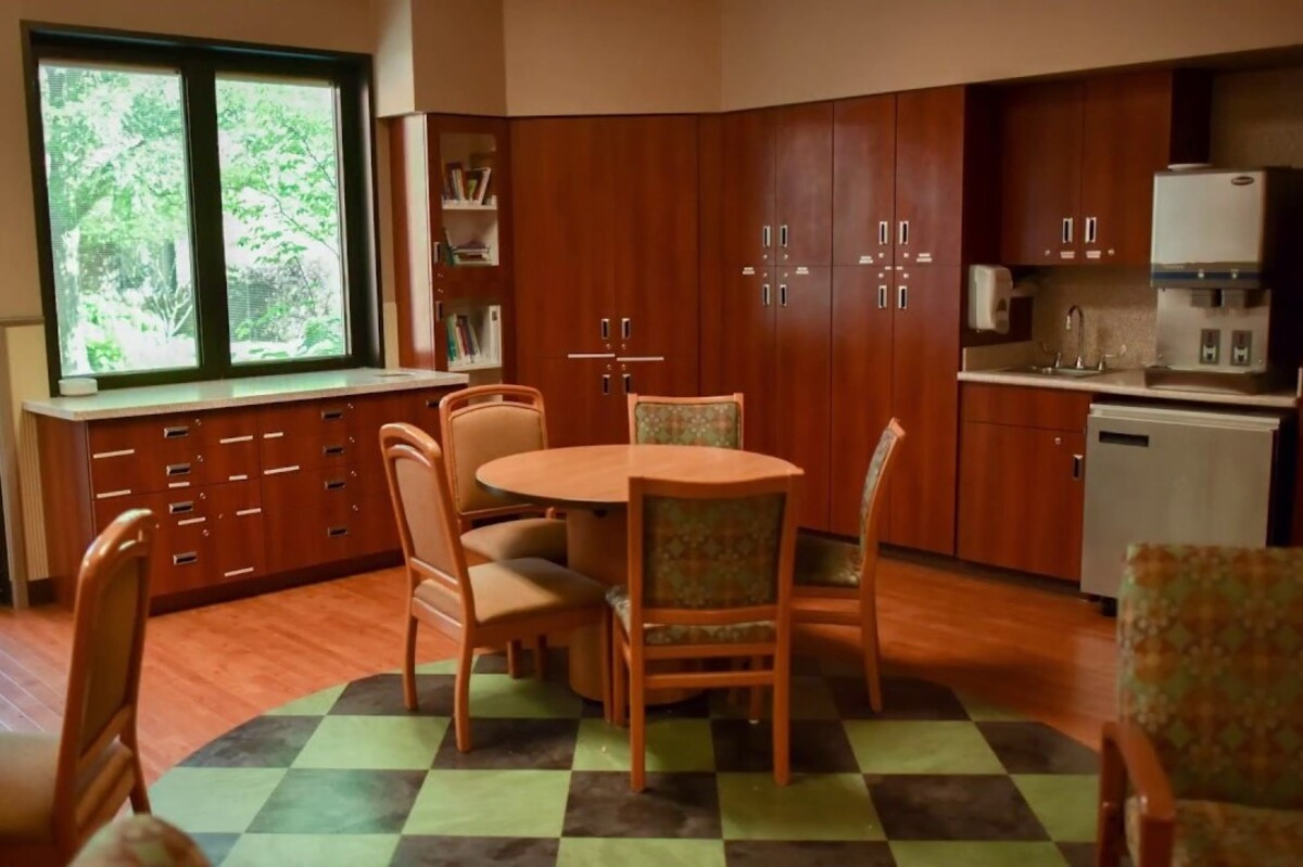 Linden Oaks Behavioral Health Reviews, Costs, Program Details & Rating
