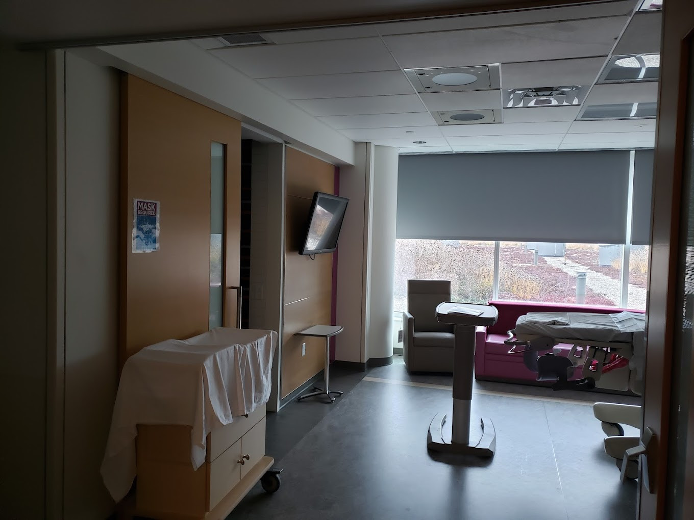Mercy Saint Charles Hospital Reviews, Costs, Program Details & Rating