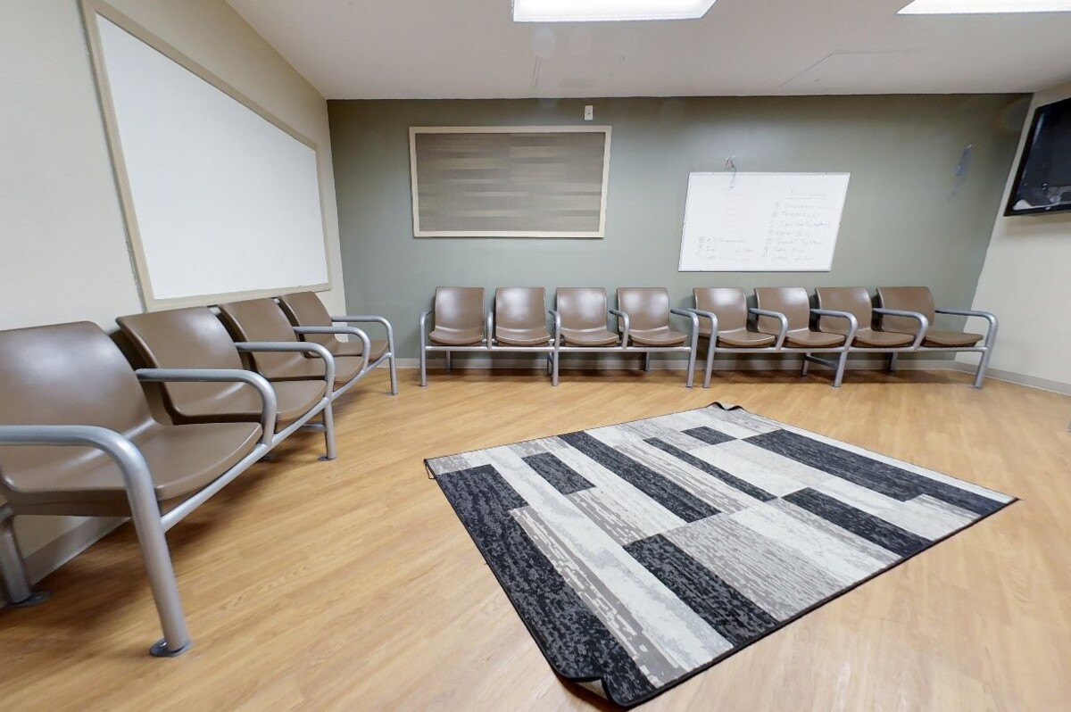 Wellstone Regional Hospital Reviews, Costs, Program Details & Rating
