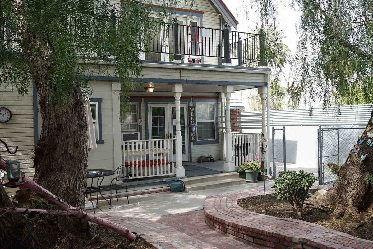 Whiteside Manor Reviews, Costs, Program Details & Rating